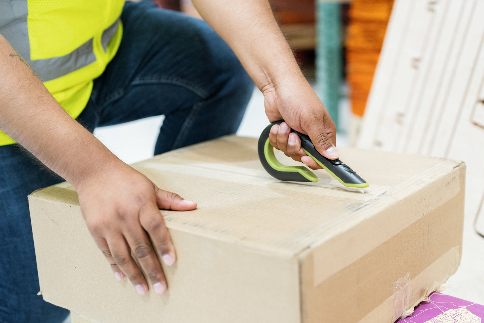 Auto-Retractable Box Cutter With Safety Blade | Slice – Slice Australia